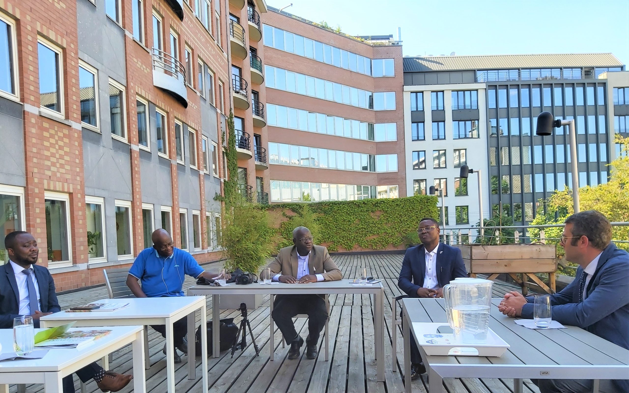 Signature d’un protocole d’entente entre le COLEACP et la Province du ...